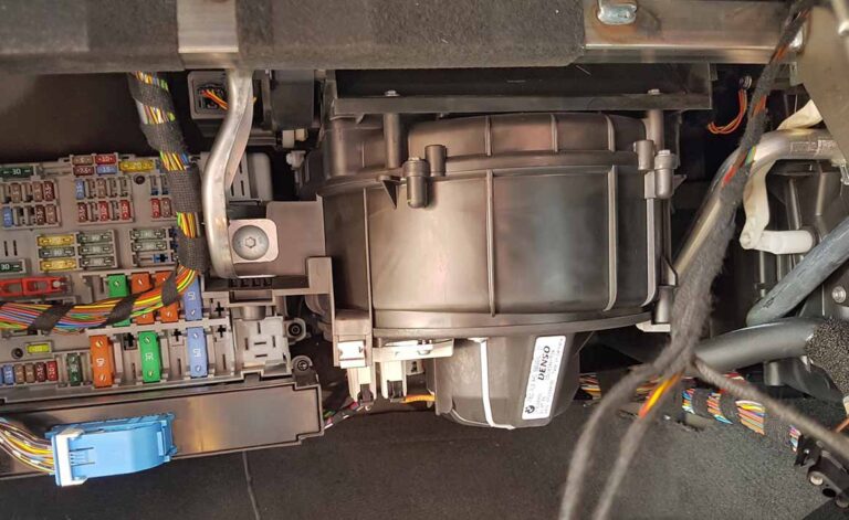 BMW E90/E91/E92 HVAC Blower Motor Replacement - Bimmerly - BMW Guides ...